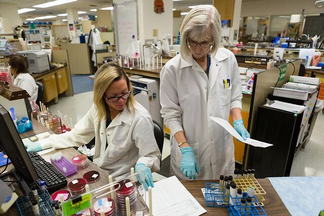 Understanding the hydroxyindoleacetic acid (5-HIAA) urine test